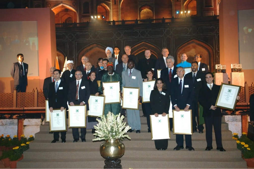 His Highness the Aga Khan and Indian Prime Minister Dr. Manmohan Singh ...